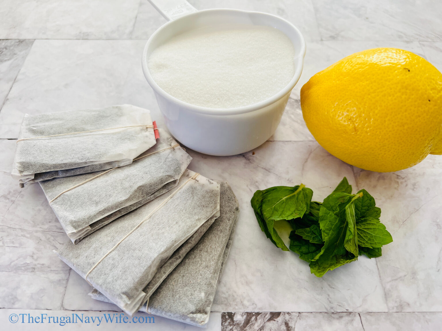 Copycat Raising Canes Sweet Tea - The Frugal Navy Wife